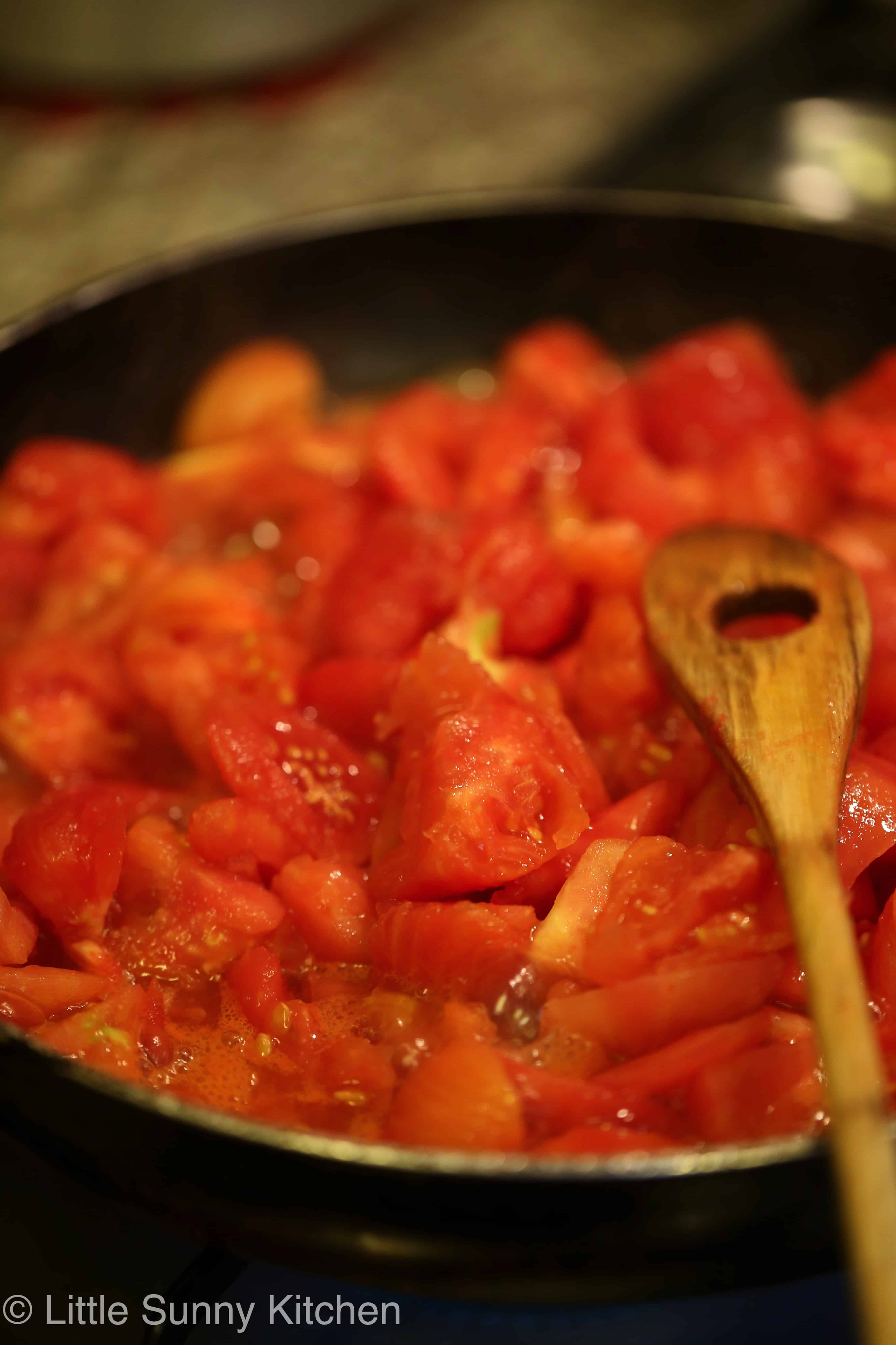 Galayet Bandora (Jordanian Recipe) - Little Sunny Kitchen